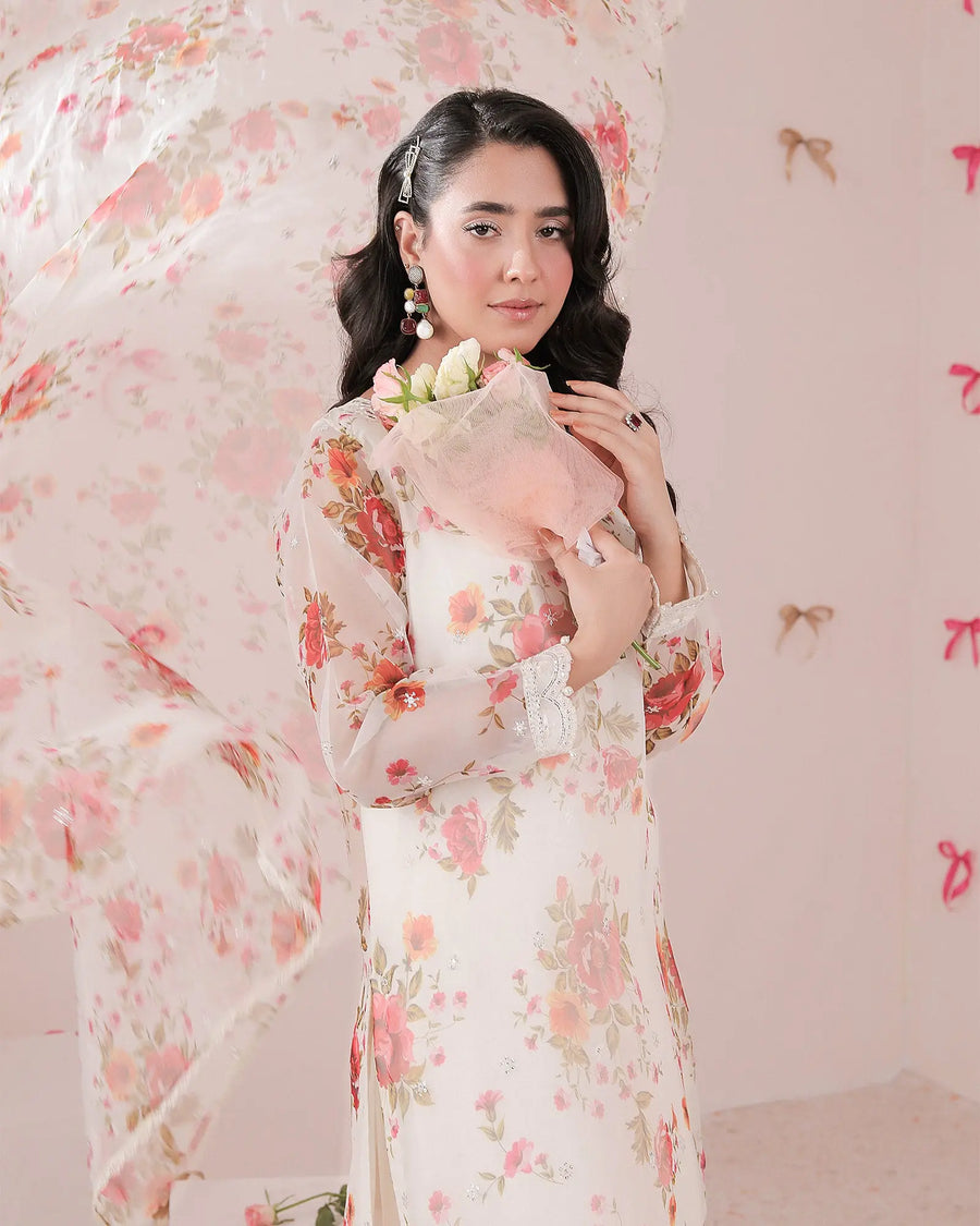 Women Collection – Elegant & Stylish Outfits by ShaPosh – Sha Posh Textile